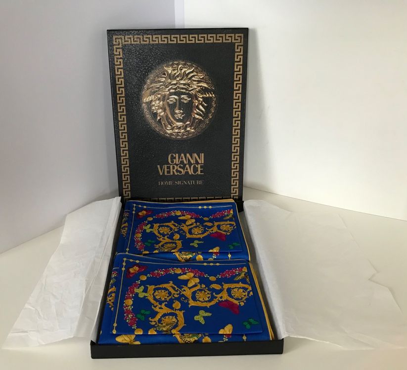 Gianni VERSACE set de table neuf en boîte (Gebraucht) in Penthaz für ...