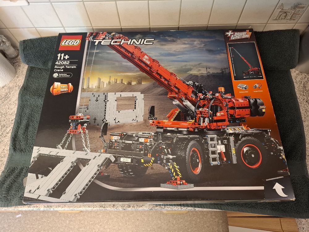LEGO Technic 42082 Geländekran (OVP) (Neu und originalverpackt) in ...