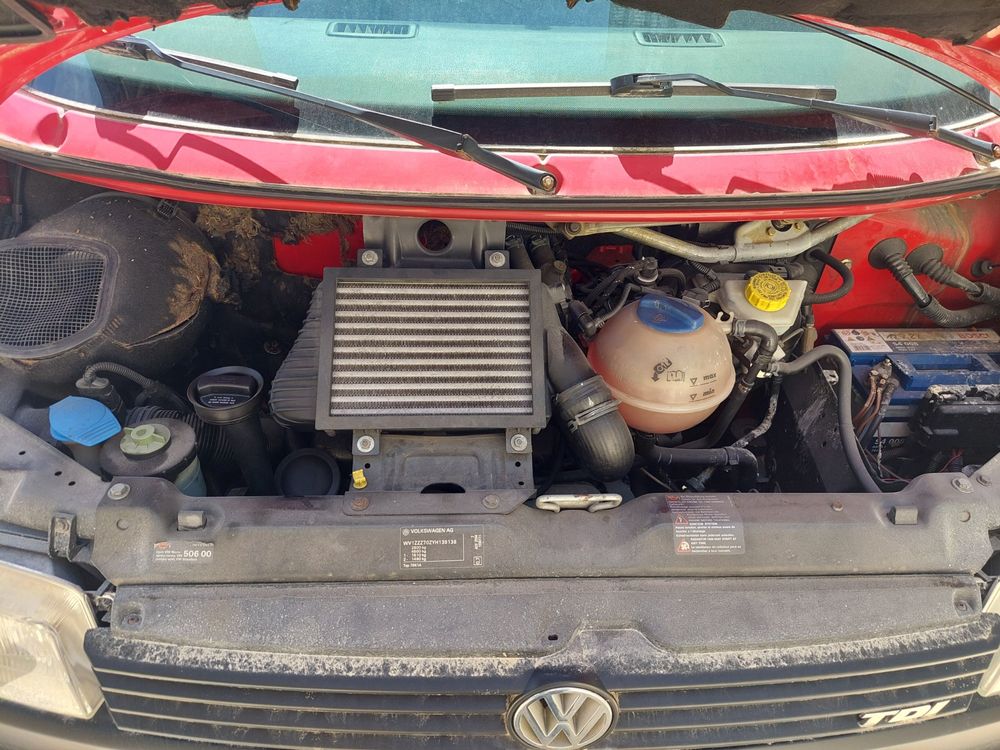 VW T4 2.5 TDI 102 PS Syncro mit Motorschaden (Defekt) in Brugg AG für CHF 1570 – nur Abholung ...