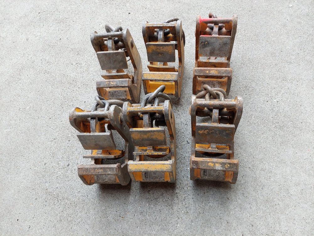 8 Stk Versetzhaken Peri1500kg AB 1.- | Kaufen auf Ricardo