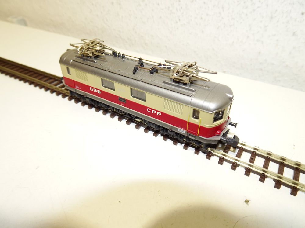 Kato Hobbytrain Lokomotive SBB 10046 Re 4/4 Spur N 11018 (Gebraucht) in Luzern für CHF 62.9 ...
