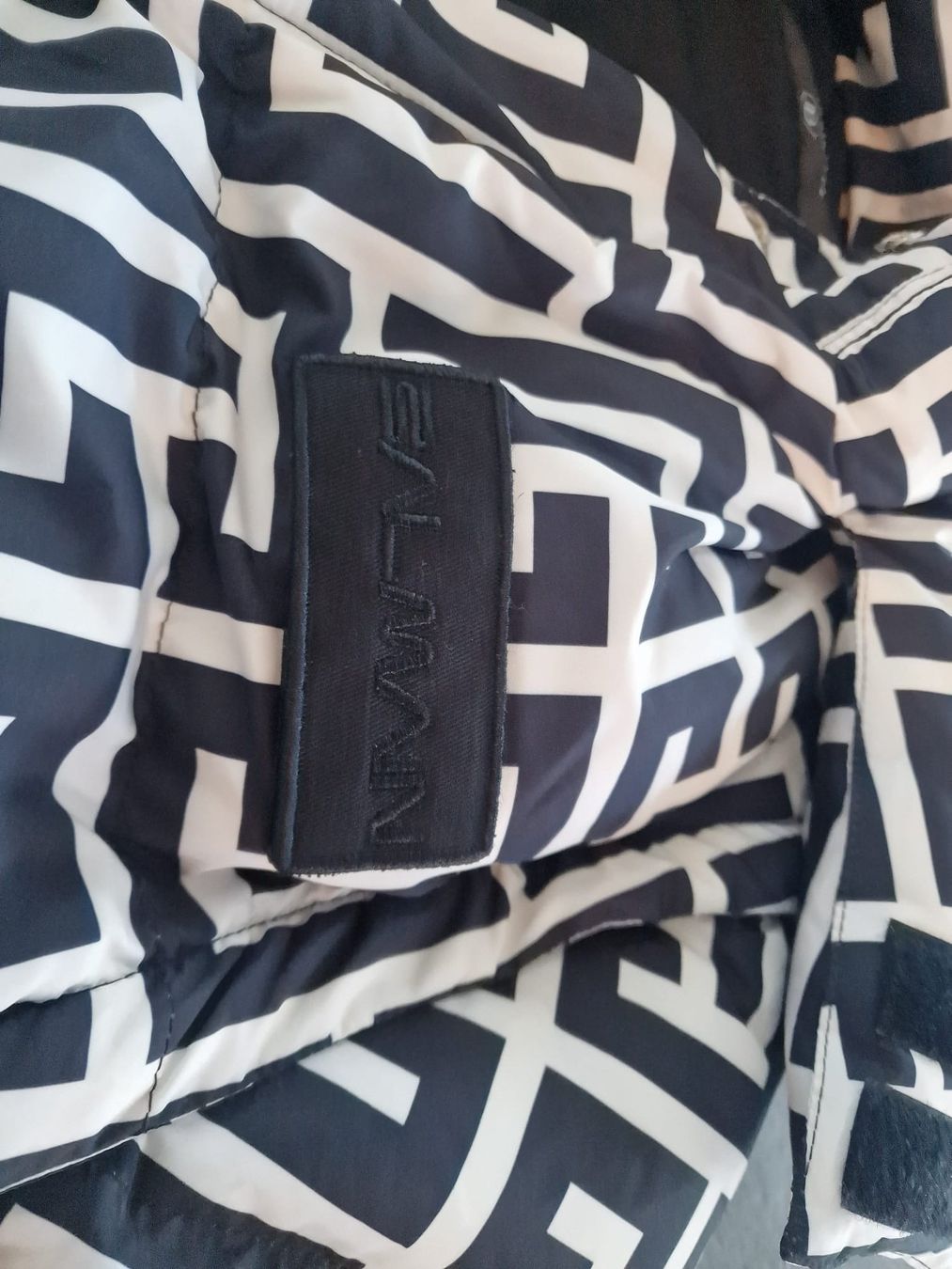 BALMAIN 2-in-1 Weste und Jacke mit Monogramm (Neu (gemäss Beschreibung ...