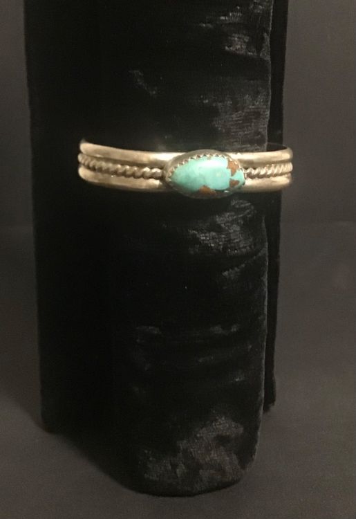 Designer Silber Armreife mit Türkis Stein (Gebraucht) in Root für CHF 60 – mit Lieferung auf ...