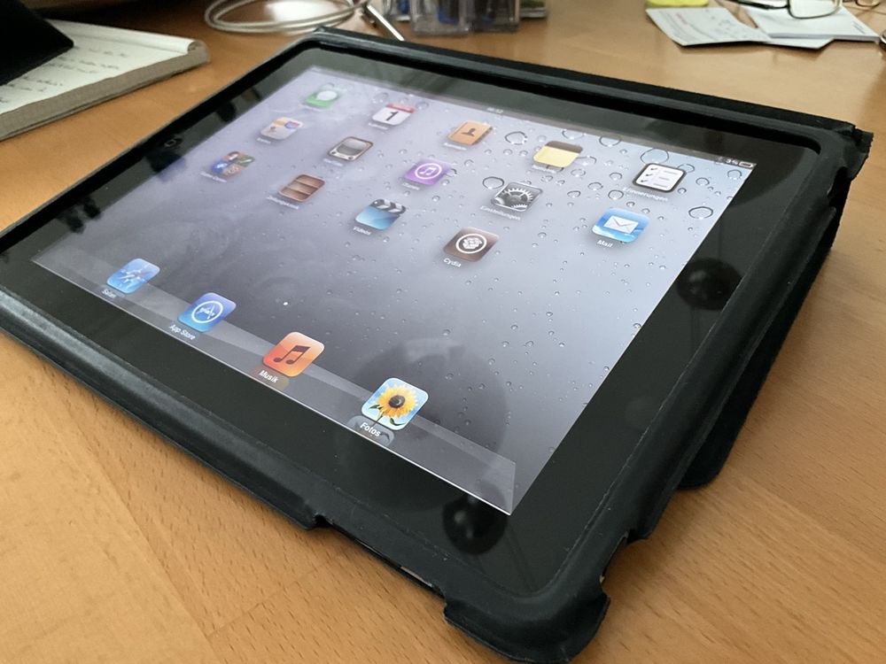 Apple IPad 1 1st Generation 16GB mit Hülle und Ladekabel (D'occasion) à ...