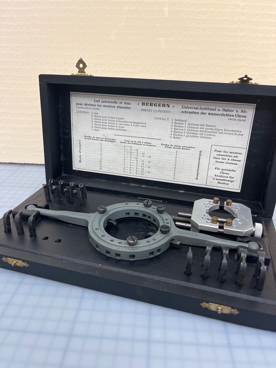 Bergeon Uhrenwerkzeug fuer Gehäuse oeffnen | Kaufen auf Ricardo