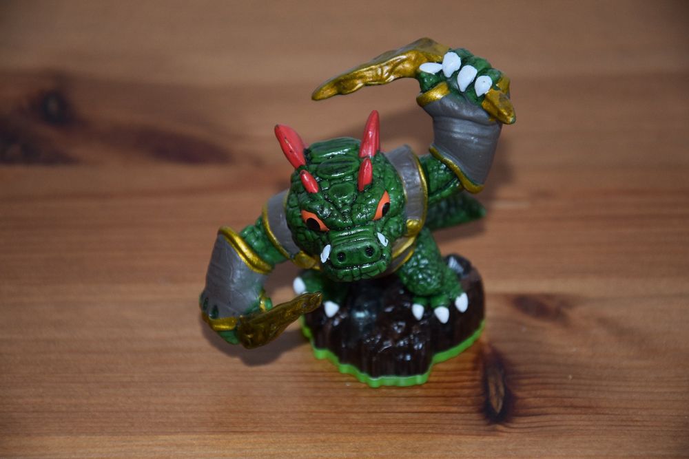 Skylanders Figur: Dino Rang Serie 1 (level 9) | Kaufen auf Ricardo