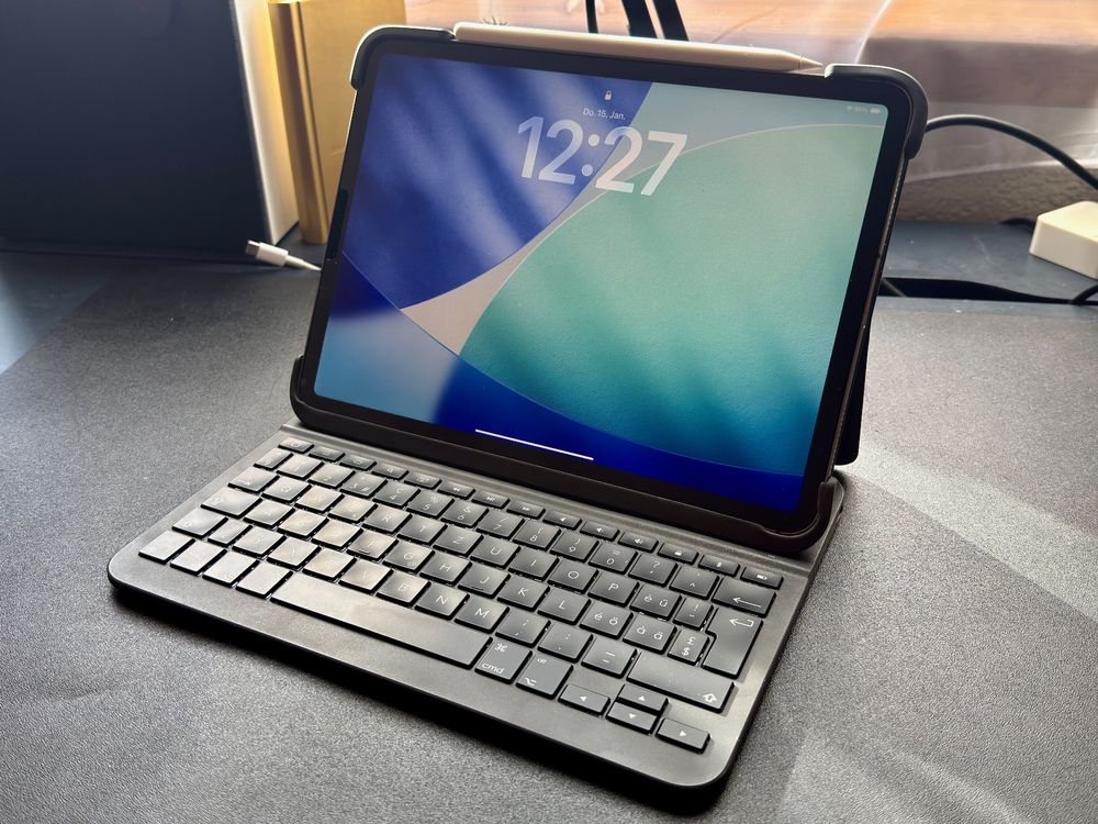 iPad Pro 11" 512GB (LTE) Bundle iOS 26.2 inkl. VIEL ZUBEHÖR! (Gebraucht ...