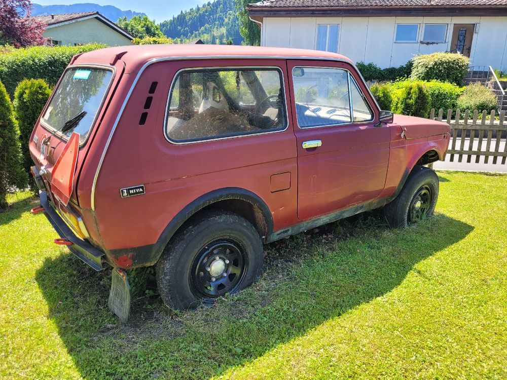 Lada mit 30km/h begrenzung (Defekt) in Appenzell für CHF 1000 – nur ...