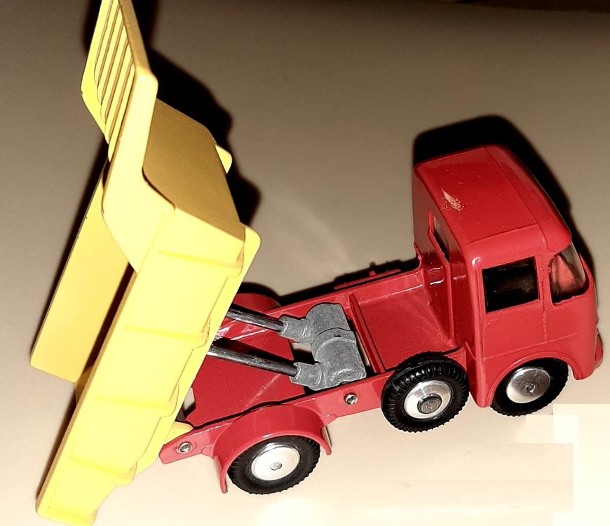 Corgi Toys 458 E.R.F 64 G Dumper (Gebraucht) in Bulle für CHF 20 – mit ...