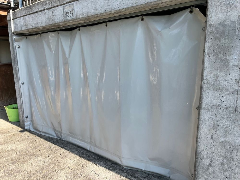 Hochwertige Blachen Wand mit Rollen (Gebraucht) in Busswil b.Melchnau ...