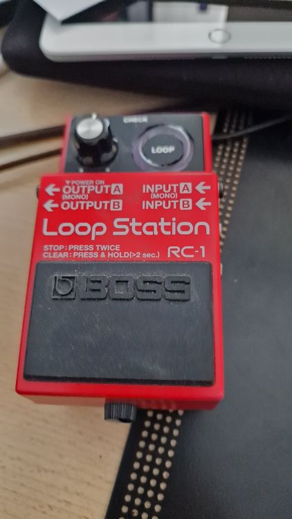 Boss Loop Station RC-1 (Gebraucht) in Mettmenstetten für CHF 60 – mit ...