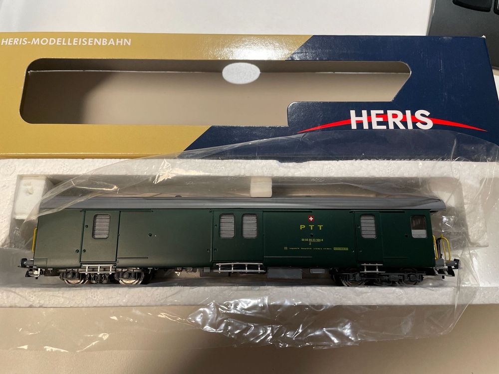 Heris: SBB Postwagen Z4 50 85 00-33 504-9, Nr. 13100 (Neu und originalverpackt) in Richterswil ...