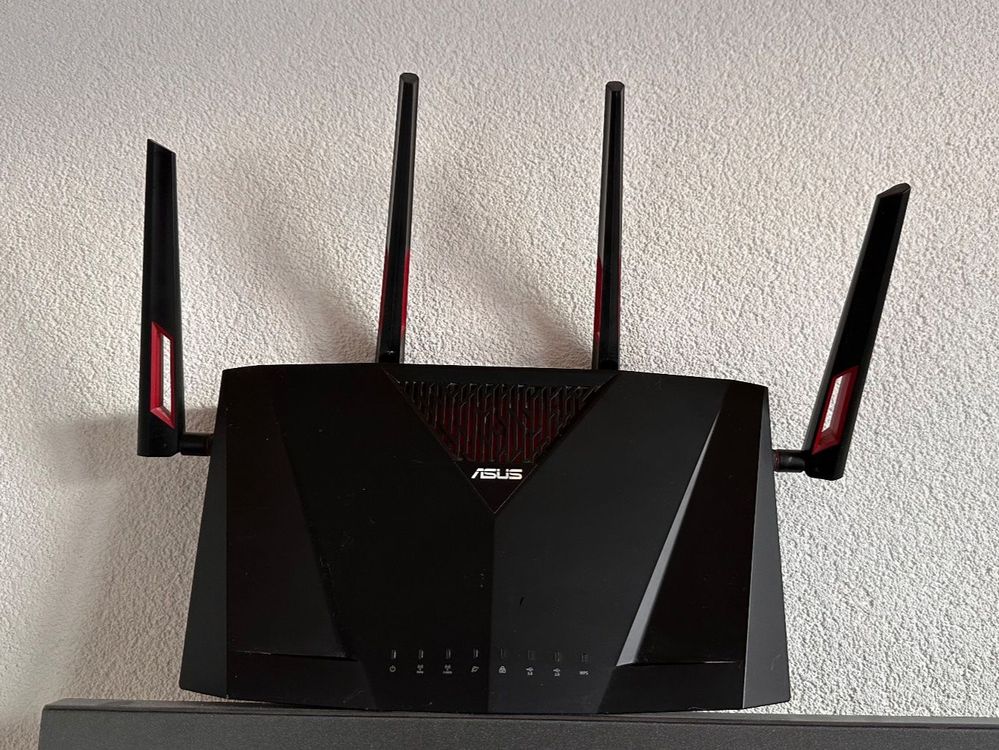 Routeur / Antenne Wifi Asus RT-AC88U | Kaufen auf Ricardo