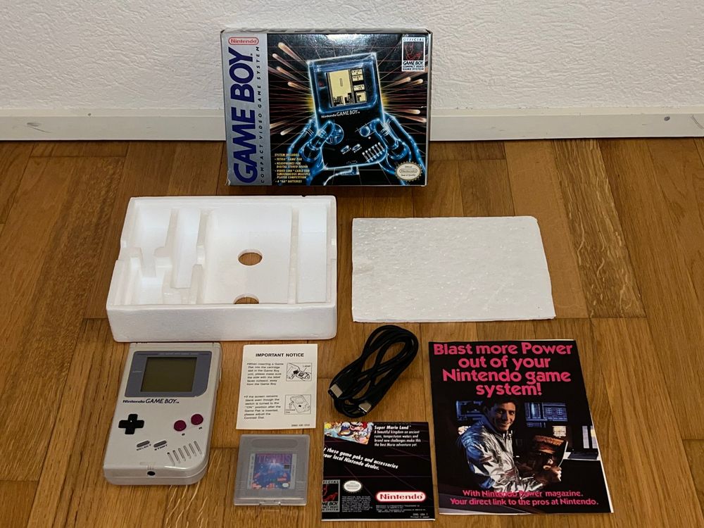 Nintendo Game Boy Classic (GB) Konsole Tetris Pak (OVP) (Gebraucht) in ...
