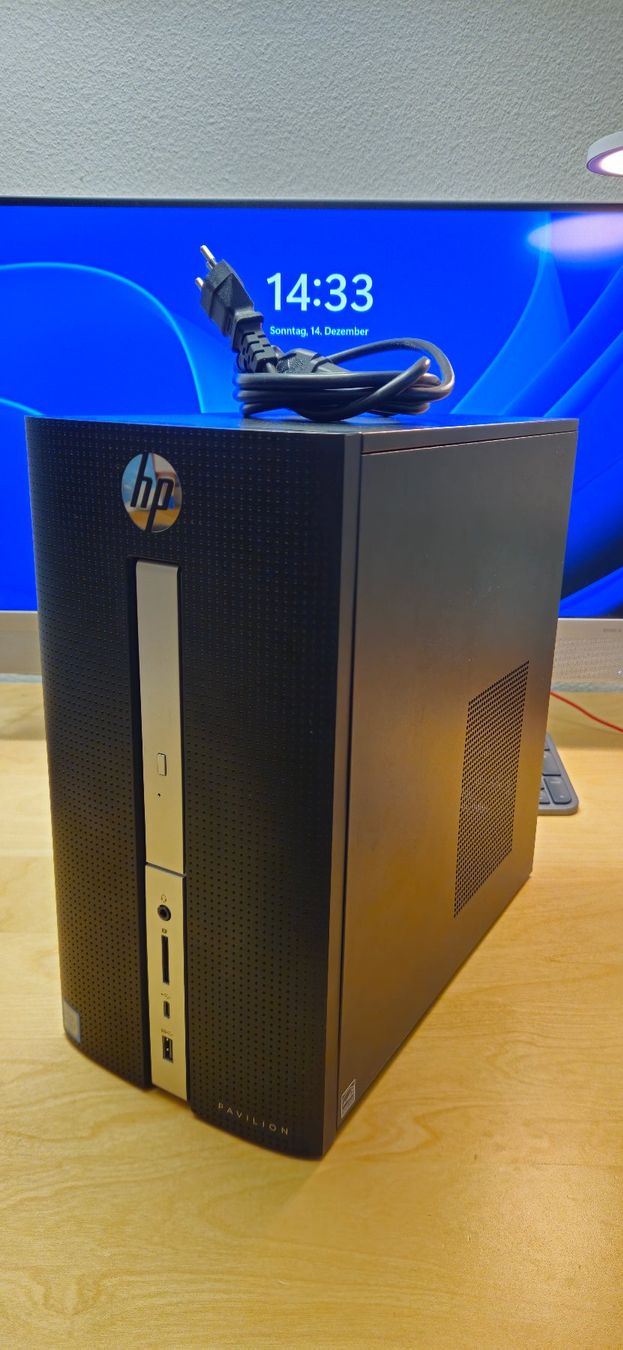 HP Pavilion Desktop 570 / i5 CPU / 8 GB RAM / 128 GB SSD (Gebraucht) in ...