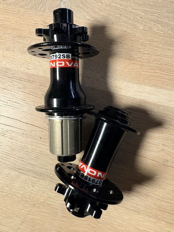 NOVATEC Naben-Set,142x12, 100x15 (Neu (gemäss Beschreibung)) in ...