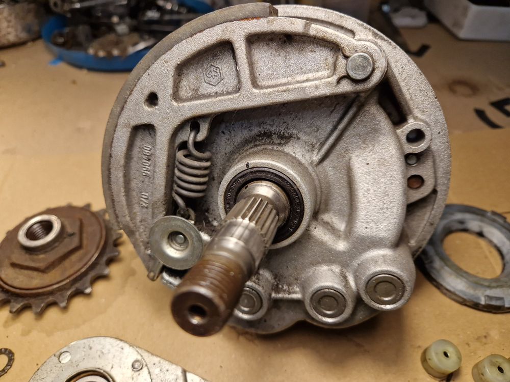 Mozzo completo variatore Piaggio Ciao,si o simili | Kaufen auf Ricardo