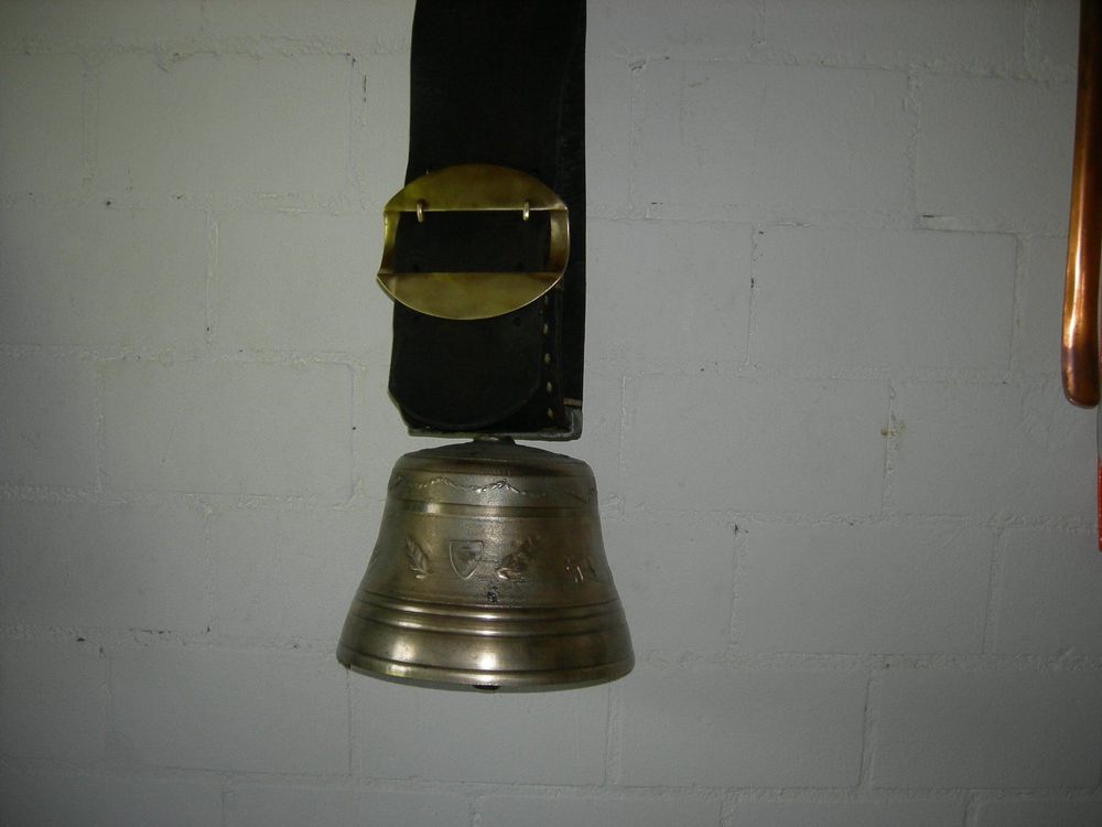 Glocke (Gebraucht) in Schänis für CHF 110 – mit Lieferung auf Ricardo ...