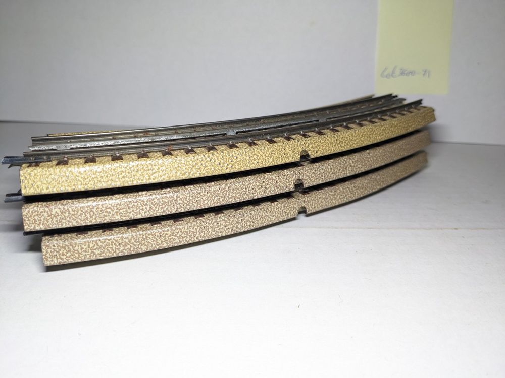Märklin M-Gleis 6x 3600 A 1/1 Gebogenes (Gebraucht) in Gland für CHF 3 – mit Lieferung auf ...