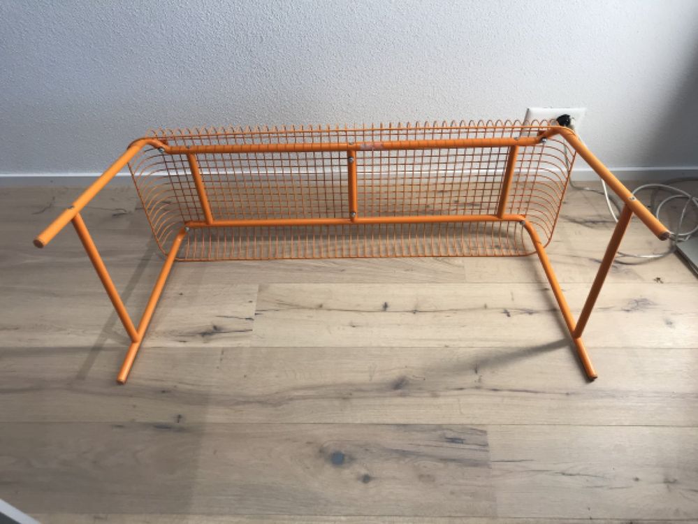 Schöner, kultiger Ikea Västerön Gitter Sitzbank in Orange | Kaufen auf ...