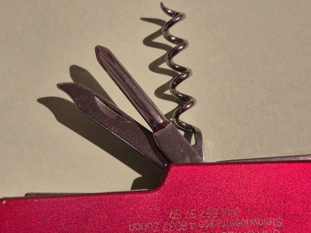 Sackmesser China STAINLESS 7 Funktionen (Gebraucht) in Seewen SZ für ...