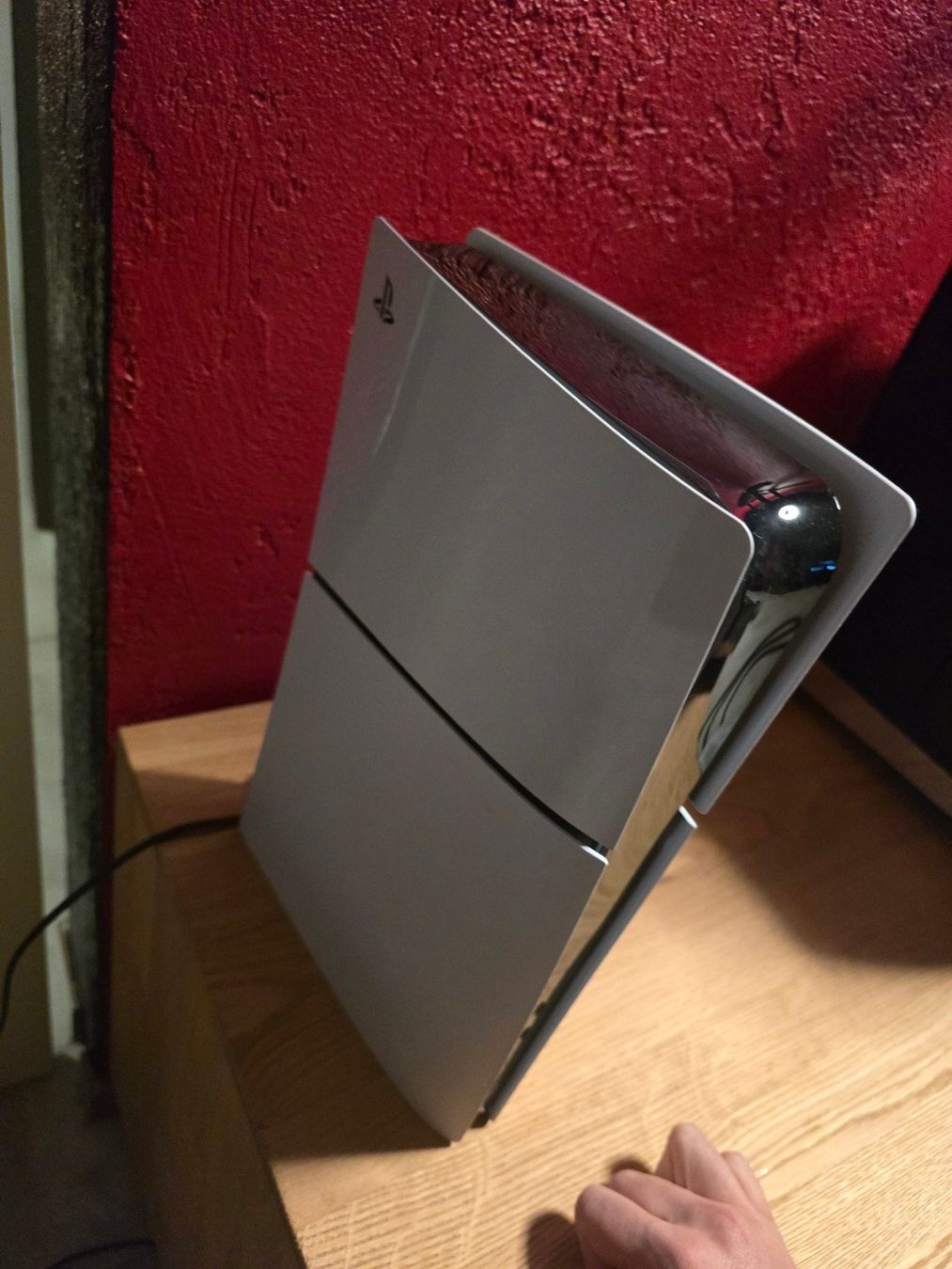 PlayStation 5 (PS5) inkl. 2 Controller + DualSense-Ladestati (Gebraucht ...