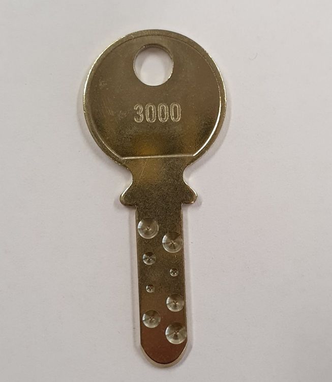 KABA 8 - 3000er Schlüssel - CHF 10.- (Neu und originalverpackt) in ...