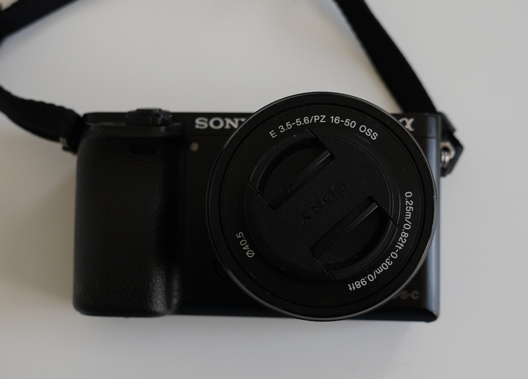 Sony Alpha 6000 mit Objektiv 16 - 50 mm, (Gebraucht) in speicher für ...