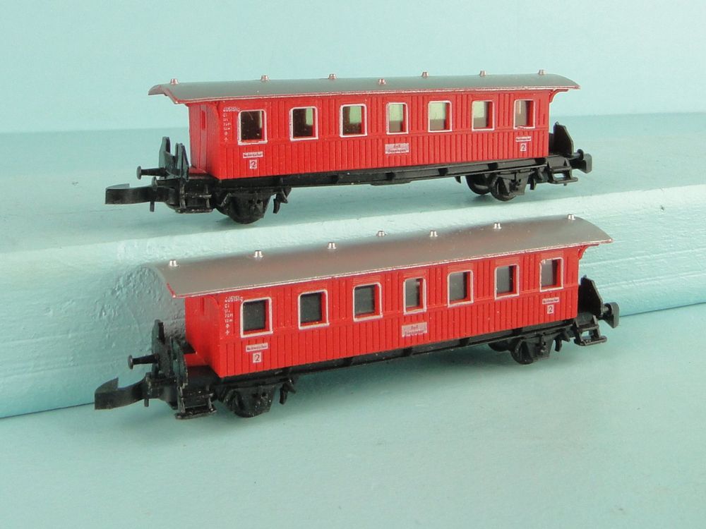 Märklin Mini Club 2 X 8700 Personenwagen ROT (Gebraucht) in Bülach für ...