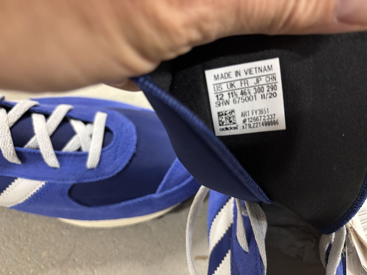 Adidas TRX vintage 46 2/3 neuves (Neu (gemäss Beschreibung)) in ...