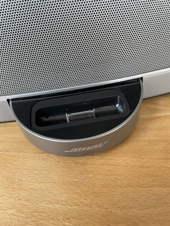 Bose Sounddock Portable (Gebraucht) in Zürich für CHF 21 – mit ...