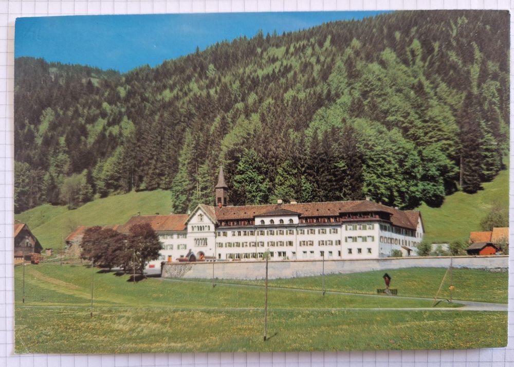 Benediktinerinnenkloster Au SZ, Trachslau (Neu (gemäss Beschreibung)) in Melchnau für CHF 1 ...