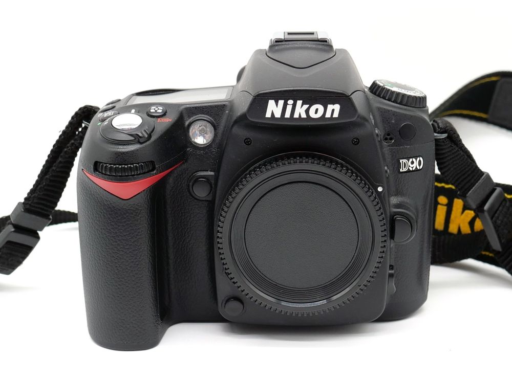 Nikon D90, 12.3MP DSLR-Digitalkamera, CMOS, Auslöser 1718 | Kaufen auf ...