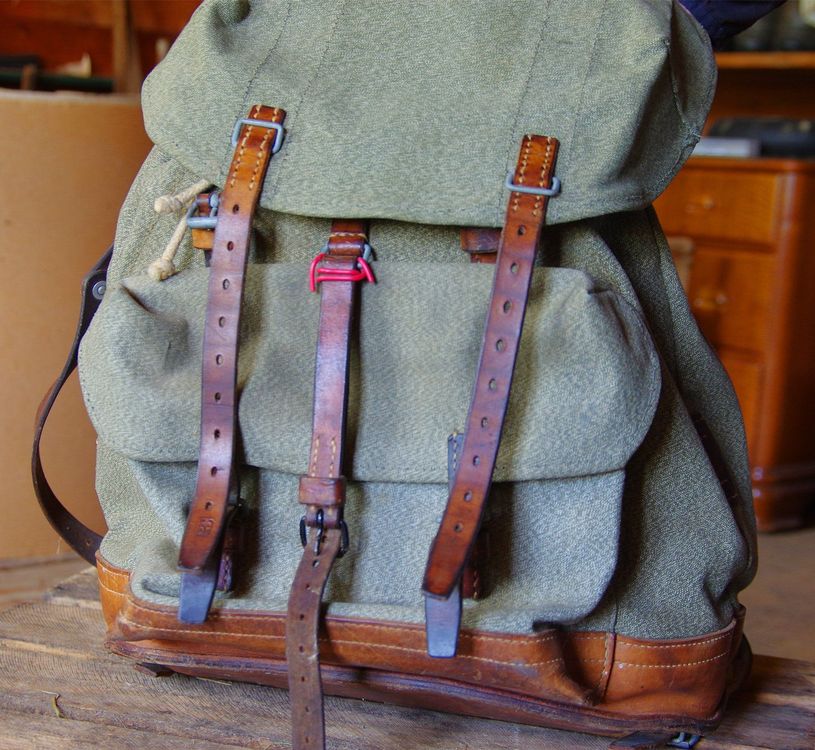 Alter Militärrucksack | Kaufen auf Ricardo