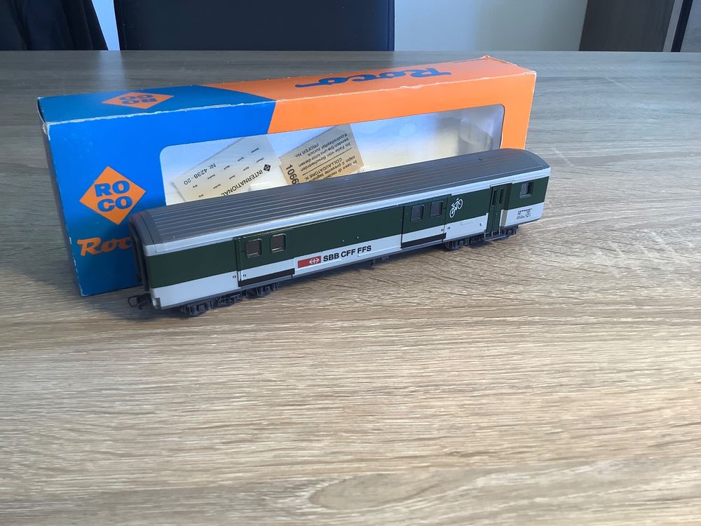 Roco SBB : Gepäckwagen EW II umgebaut Ep.V mit gesperrte F. (Neu ...