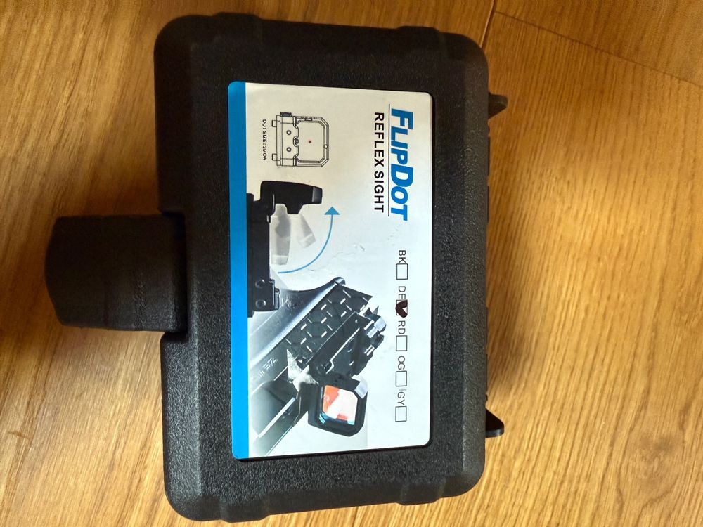 FlipDot Reflex Sight - Top Zustand - Inkl. Zubehör! (Neu und originalverpackt) in Sargans für ...