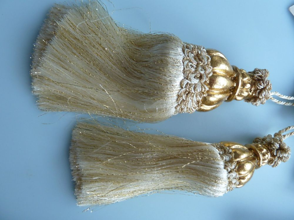 Quasten-Set creme (Neu und originalverpackt) in Therwil für CHF 12 ...