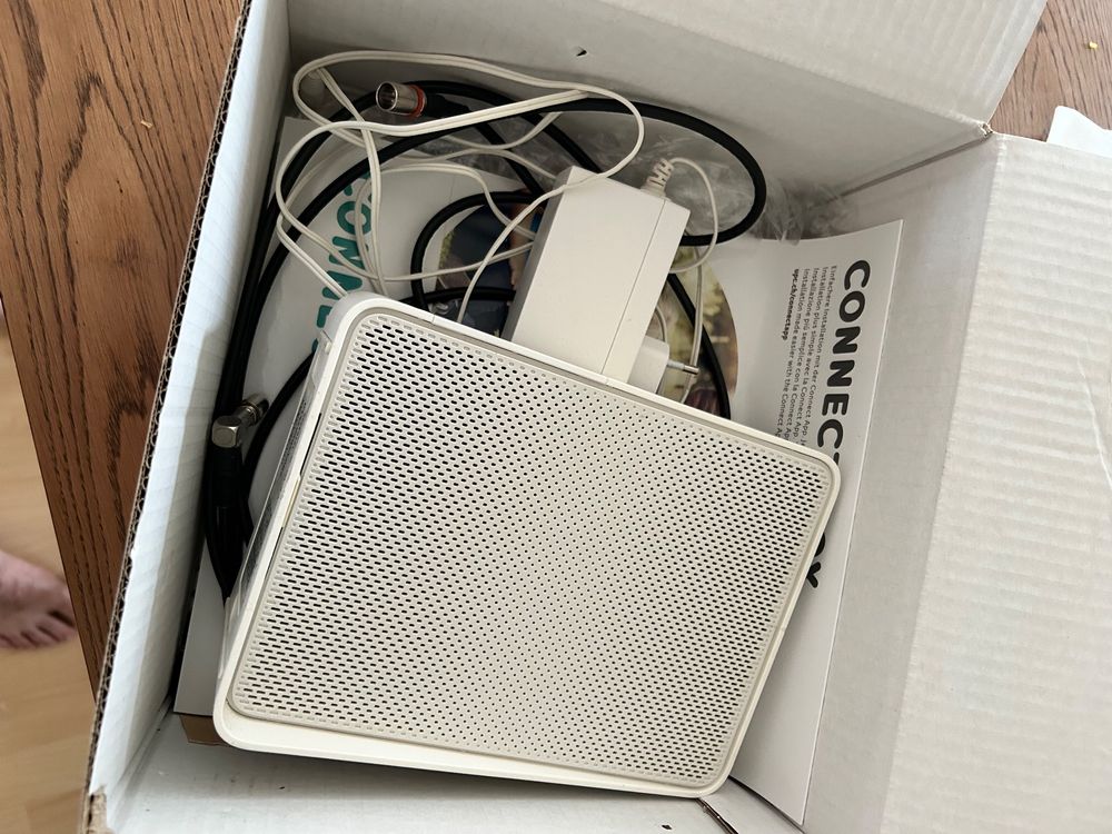 UPC Connect Box CH7465LG-LC WLAN Router Modem weiß | Kaufen auf Ricardo