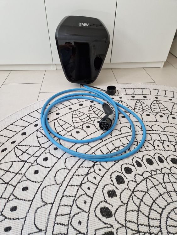 BMW Wallbox Essential 22kW mit Hager Schütz (Gebraucht) in Neerach für ...