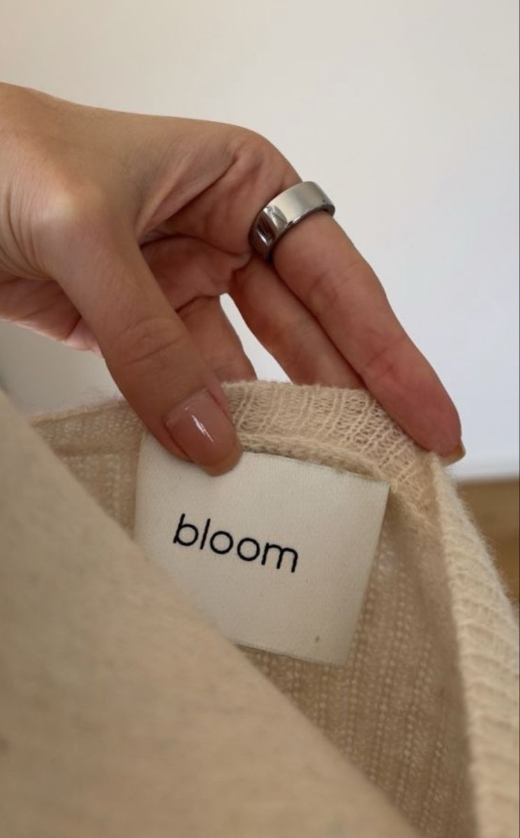Bloom Winter Pullover, 100% Kaschmir, Grösse S - Kuschelig! (Gebraucht ...