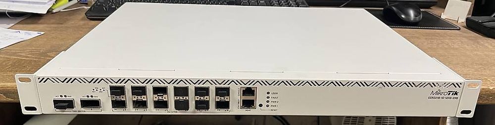 MikroTik Router CCR2216-1G-12XS-2XQ mit Garantie (Gebraucht) in ...