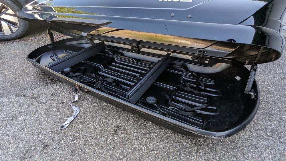 Dachbox Thule Motion 800 inkl. Skihalter (Gebraucht) in Zürich für CHF ...