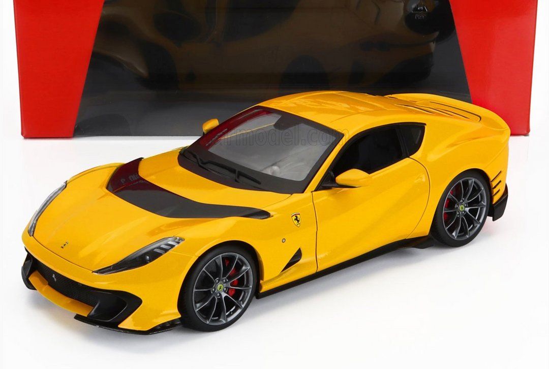 Ferrari 812 Competizione Year2021 yellow 1:18 Bburago NeuOVP (Neu und ...