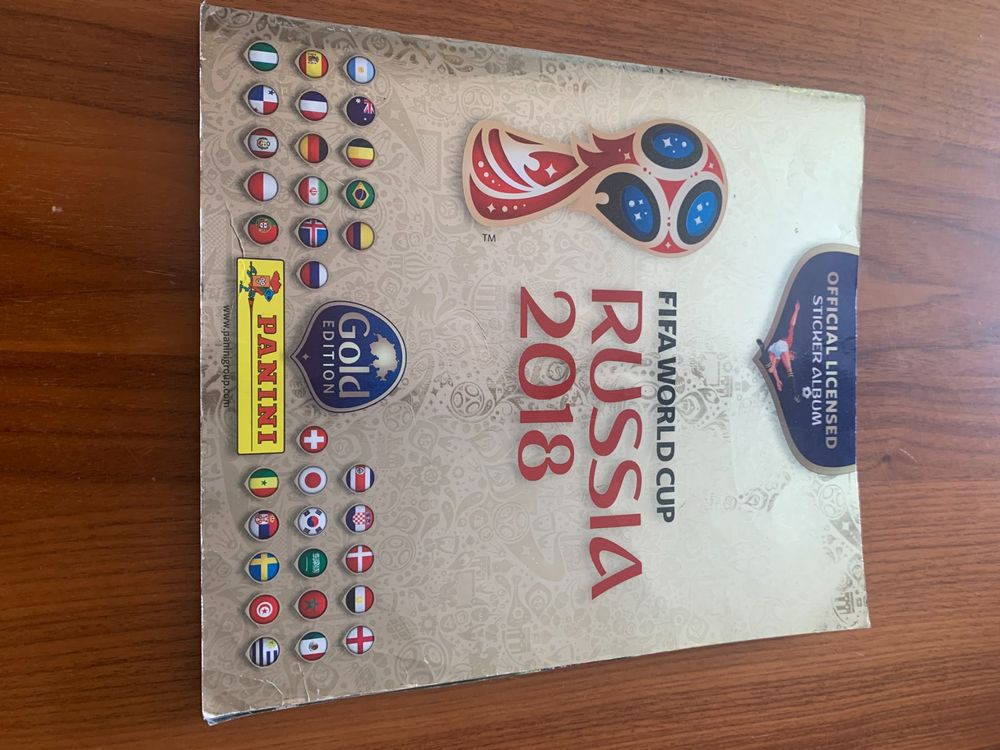 Panini Album WM 2018 Russland Gold Edition, komplett (Gebraucht) in ...