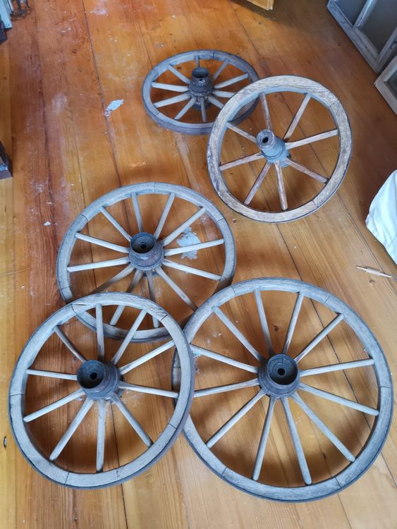 Holz Räder (Gebraucht) in Nesslau für CHF 30 – nur Abholung auf Ricardo ...