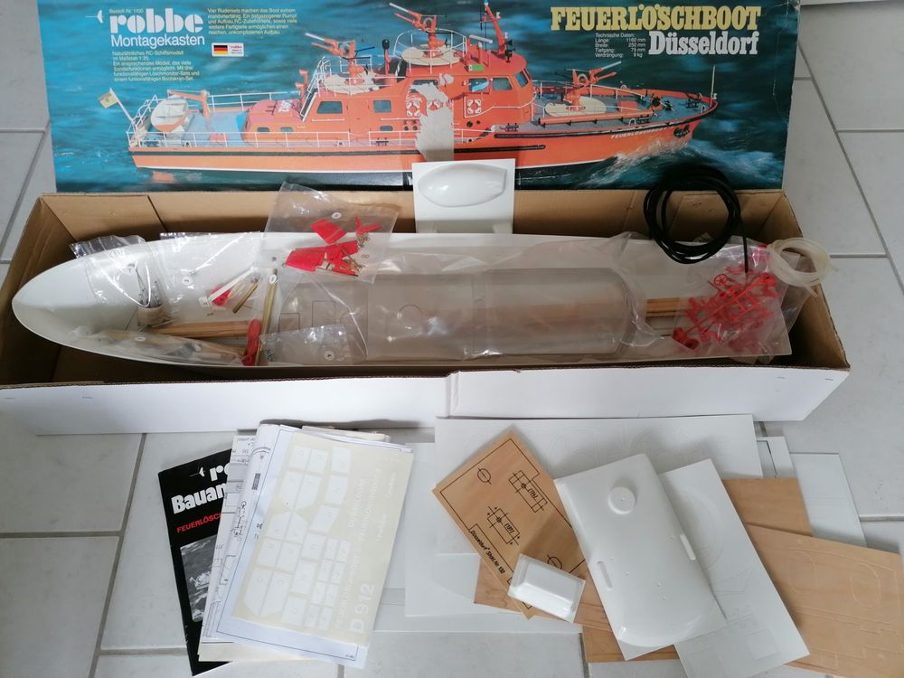 Feuerlöschboot Düsseldorf von robbe Bausatz (Neu (gemäss Beschreibung)) in Chabrey für CHF 95 ...