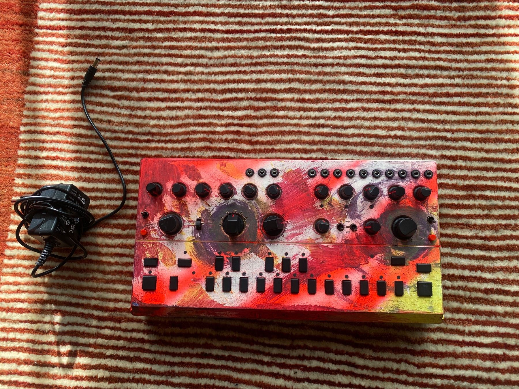 Behringer TD3 MO, 3Mte alt aber verschönert :) (Gebraucht) in Chur für CHF 90 – mit Lieferung ...