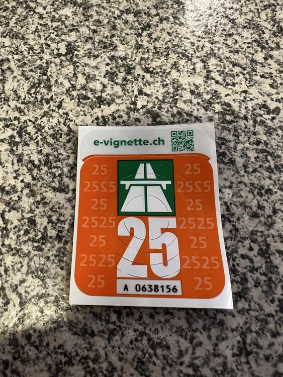 Autobahnvignette 2025 (Neu und originalverpackt) in Schaffhausen für CHF 38 – mit Lieferung auf ...