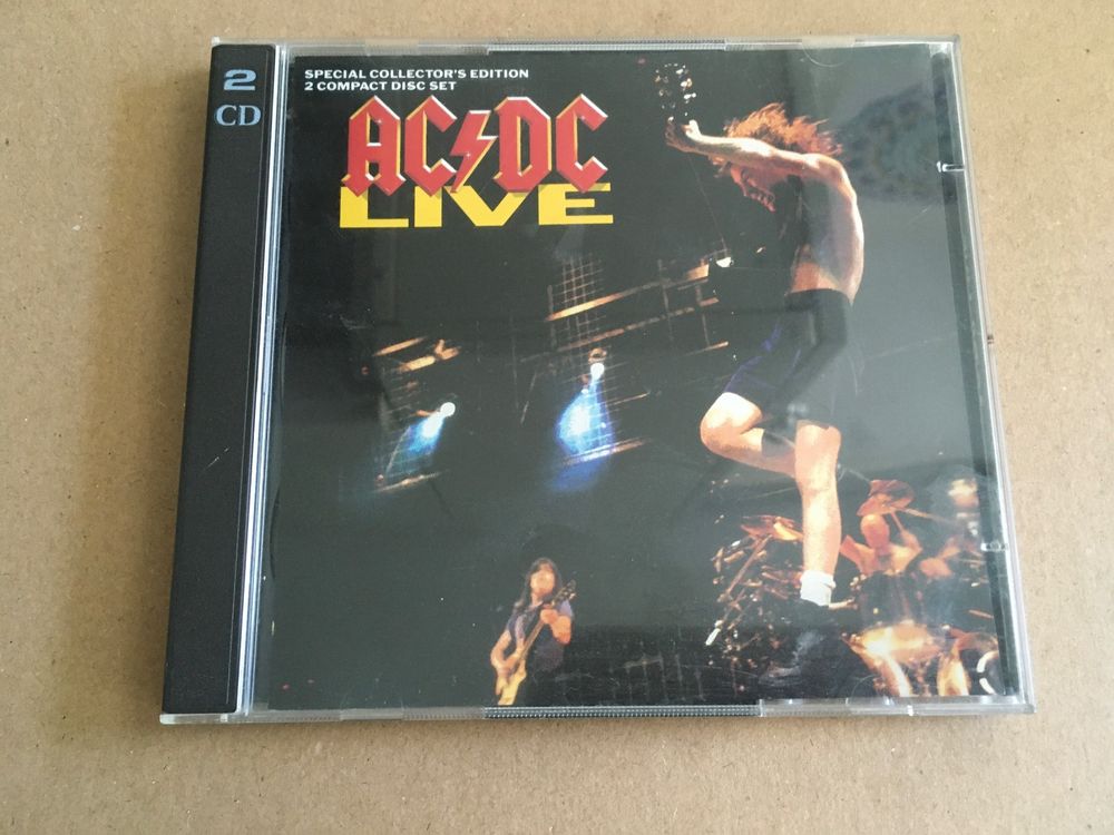 Ac Dc Live (2cd Version) (Gebraucht) in St.Gallen für CHF 3.9 – mit Lieferung auf Ricardo kaufen