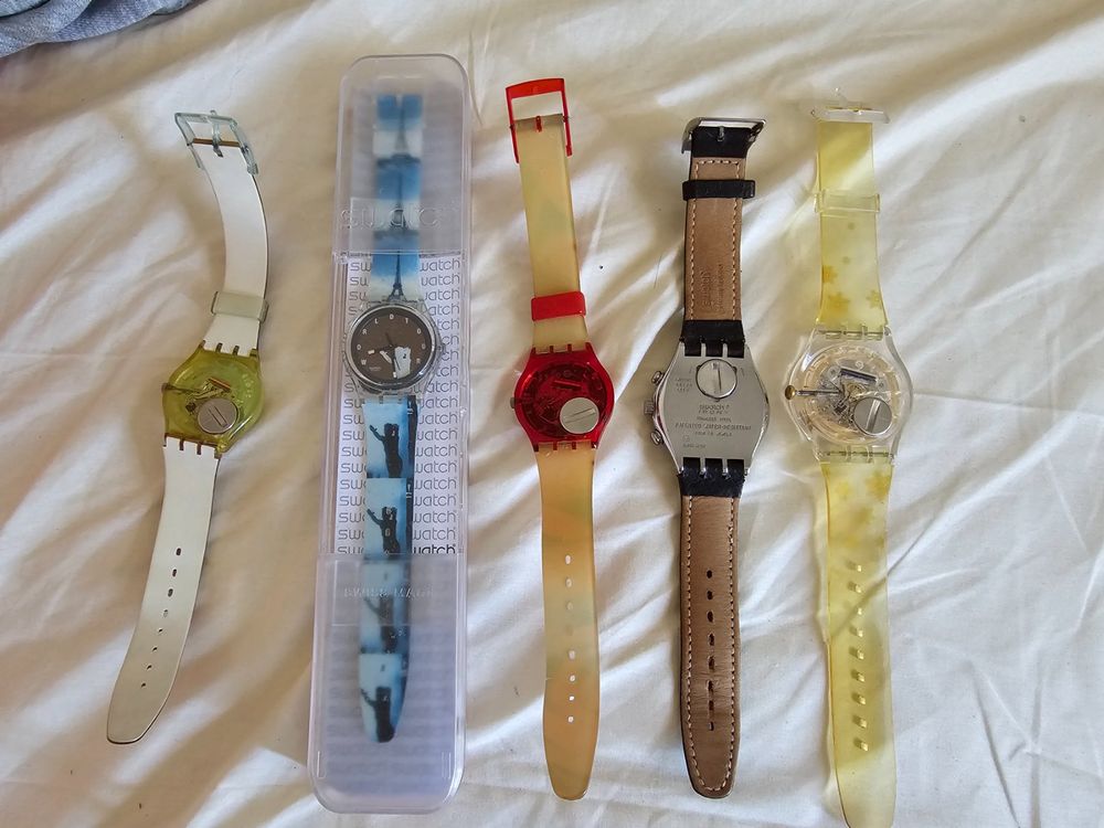 Swatch lots ab 1.- !! (Gebraucht) in Etoy für CHF 36 – mit Lieferung ...